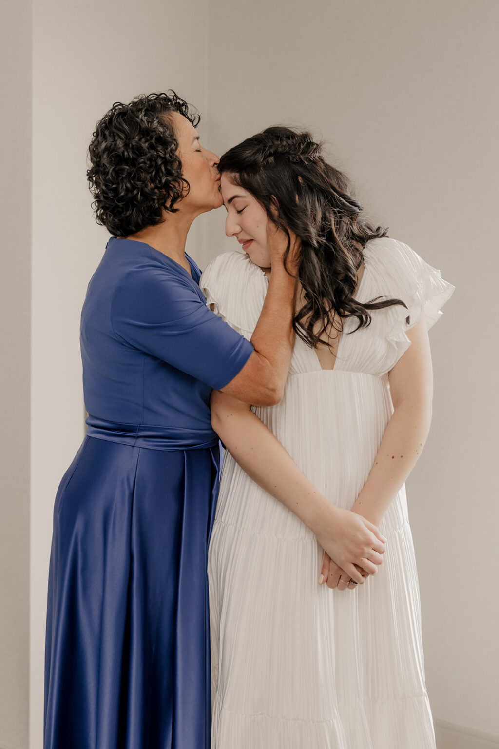 How We Capture Authentic Emotions on Your Wedding Day ...